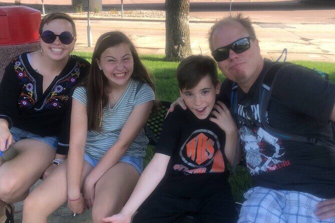 Henderson City Scavenger Hunt - The Benefits of a Self-Guided Experience