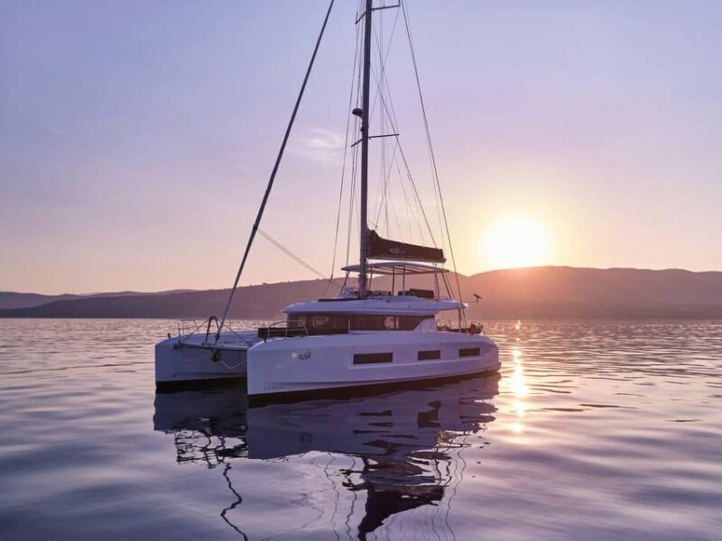 Heraklion: Dia Island Ultimate Catamaran Cruise with Meal - How the Cruise Unfolds: A Breakdown of the Day