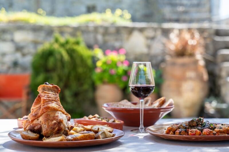 Heraklion, Galatas village: Cretan Cured meat tasting & BBQ - FAQ