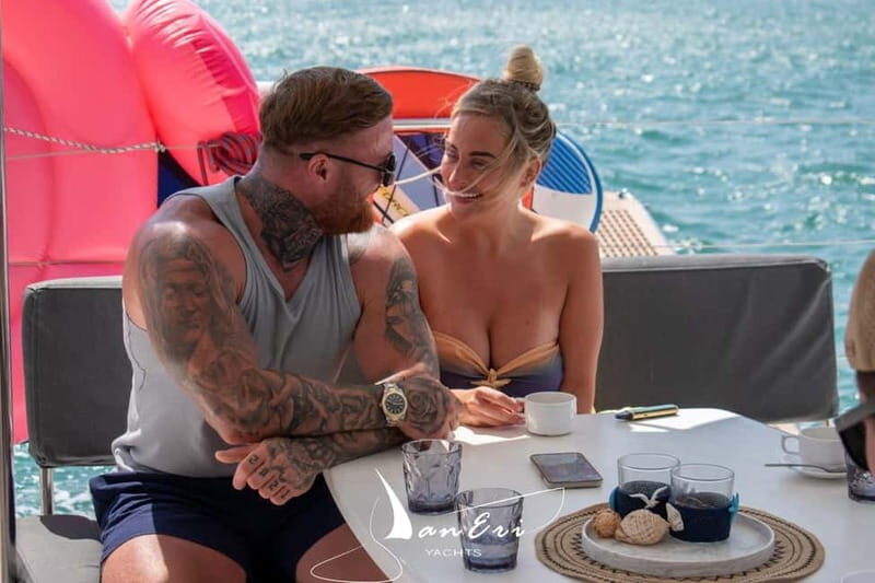 Heraklion Luxury Catamaran to Dia Chef Dinner, Bar & Sunset - FAQ