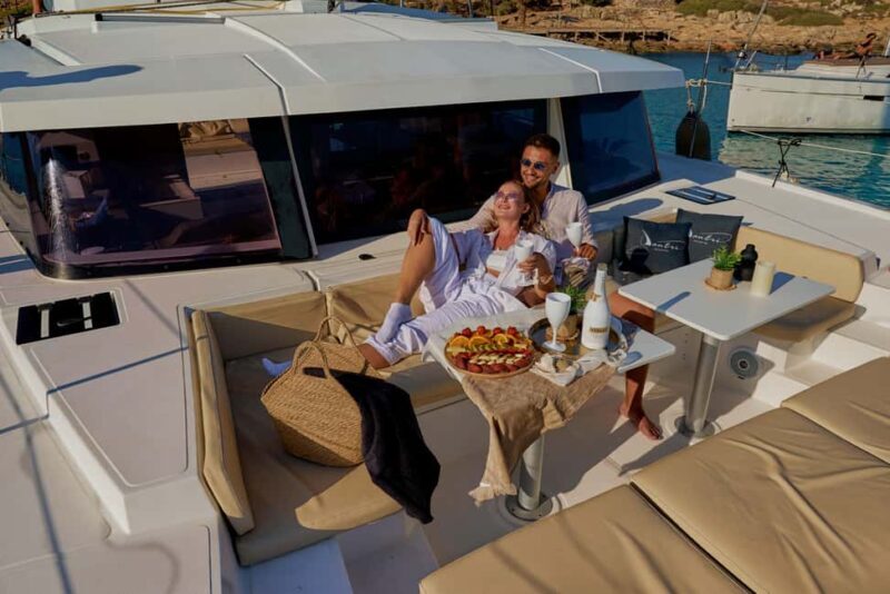Heraklion: Sunset Catamaran to Dia with Prosecco & Snacks - Who Will Love This Experience?