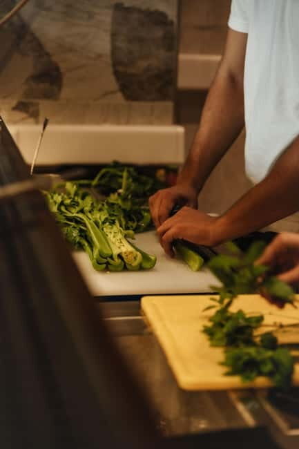 Heraklion: Vegan Cocktail Masterclass with Cretan Flavours - Diving Into the Experience