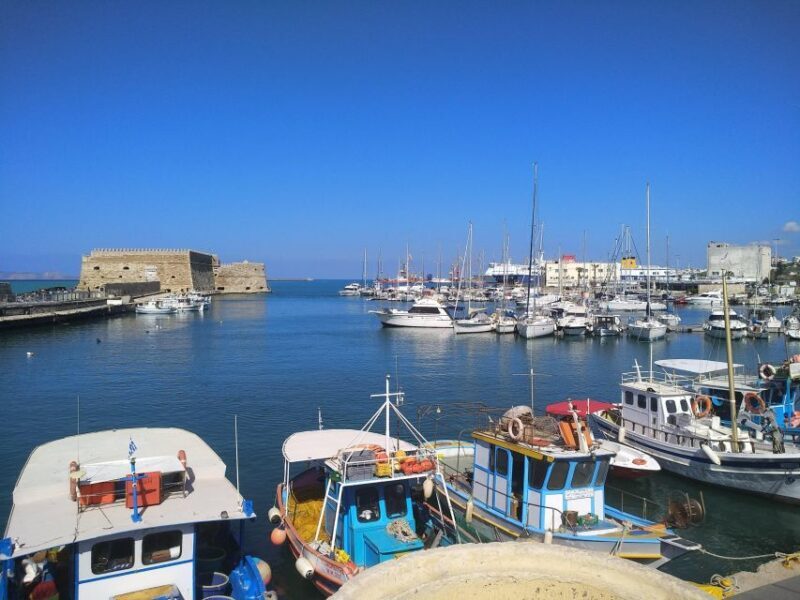 Heraklion: Walking city tour & Wine tasting - Who Should Consider This Tour?