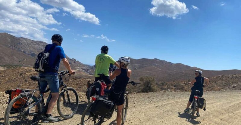 Heraklion: Wine Tasting E-Bike Tour - The Guides and Atmosphere