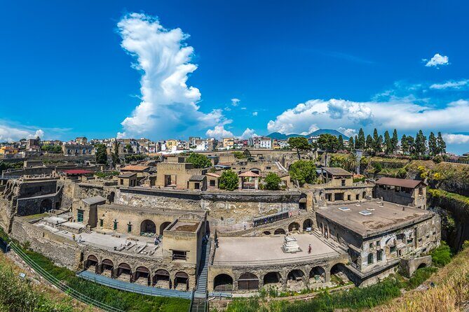 Herculaneum Private Tour with wine and lunch option on Vesuvius - Breaking Down the Itinerary in Detail