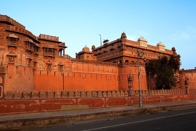 Heritage & Cultural Trails of Bikaner (2 Hours Guided Walking Tour) - The Sum Up