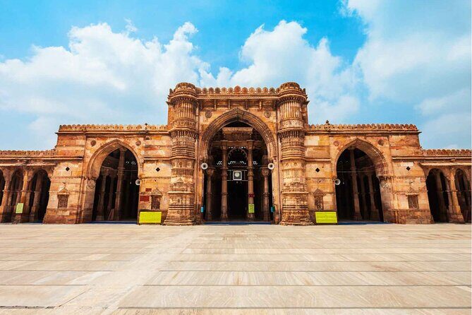 Heritage & Cultural Walk of Ahmedabad (2 Hours Guided Walking Tour) - FAQ