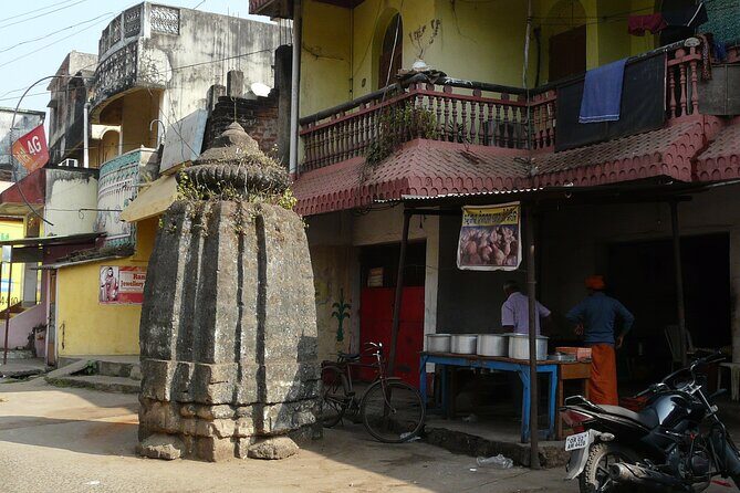Heritage & Cultural Walk of Bhubaneswar (2 Hours Guided Walking Tour) - An Honest Look at a Short but Rich Heritage Walk