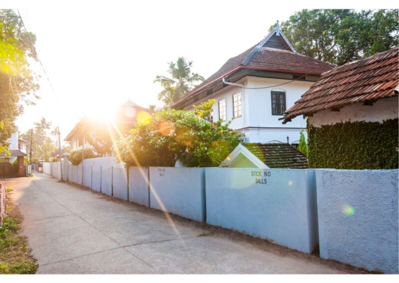 Heritage & Cultural Walk of Kochi (2 Hours Guided Tour) - Is the Cost Justified?