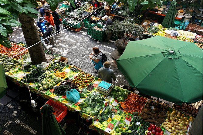 Heritage & Cultural Walk of Kolkata (2 Hours Guided Walking Tour) - What the Tour Includes and What It Doesn’t