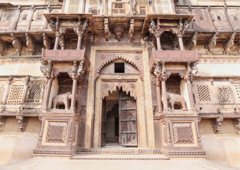 Heritage Orchha Photography Tour 2 Hours Guided Walking Tour - The Experience in Depth