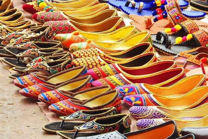 Heritage Walk Through the Old City of Agra - Key Points