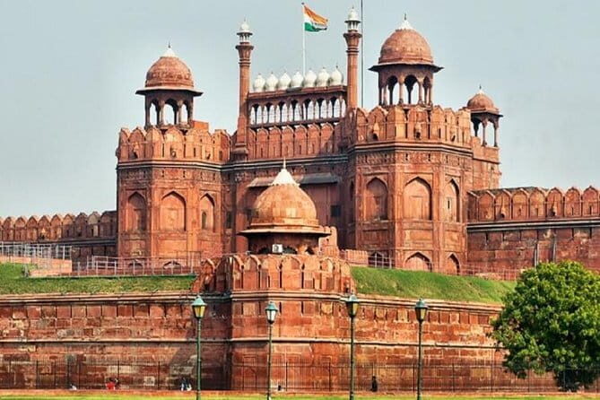 Heritage Walk Tour Agra Taj Mahal Sunrise & Bateshwar Temple from Delhi by Car - Wrapping Up in Agra and Returning to Delhi