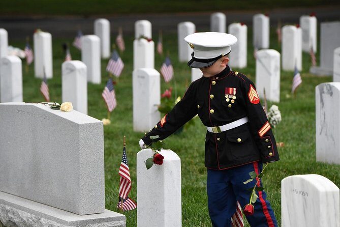 "HEROES OF FREEDOM" Shared Tour (4 Hours Military Tribute) - Introduction