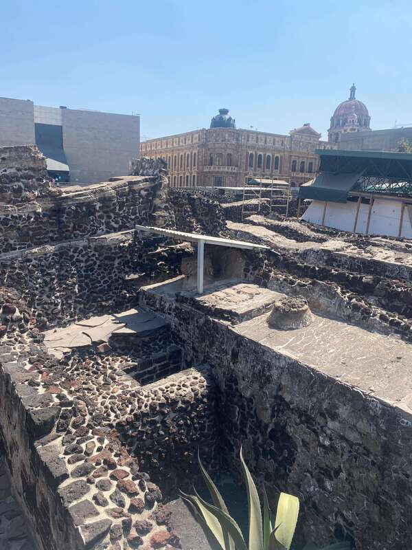 Heroines and Villains in the Foundation of New Spain - The Sum Up
