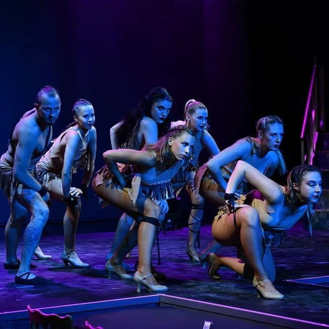 Hersonissos: "Spectacular" Show at Alar Dinner-Show - How It’s Structured