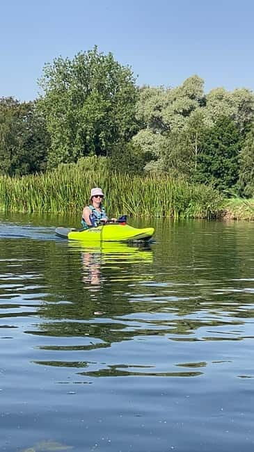 Hertfordshire: River Stort Paddleboarding Adventure - A Detailed Look at the Hertfordshire Paddleboarding Experience