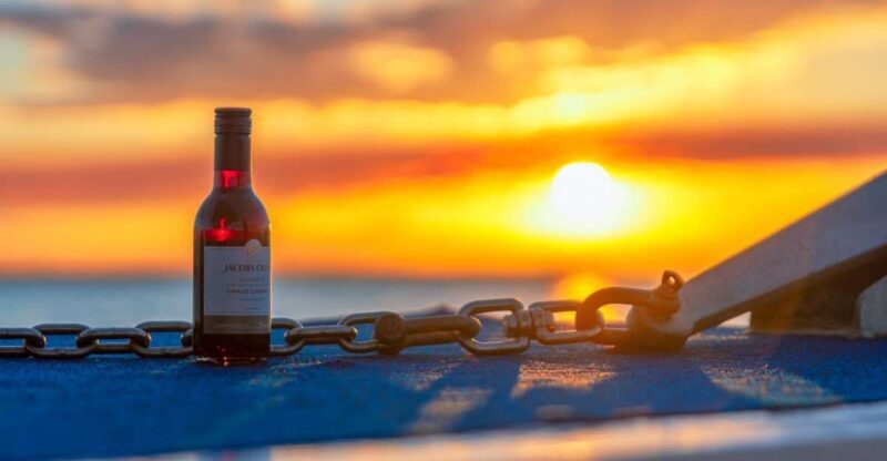 Hervey Bay: Relaxing Sunset Cruise with Champagne and Prawns - A Close Look at the Experience