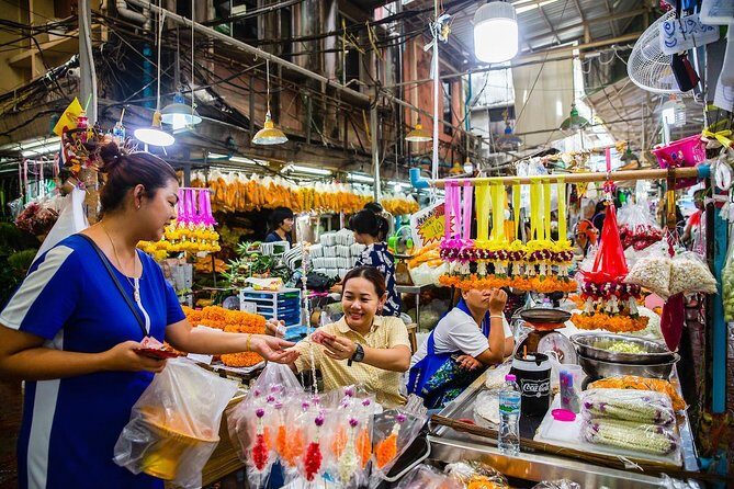 Hidden Bangkok Evening Food Tour by Tuktuk - Key Points