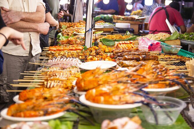 Hidden Bangkok Evening Food Tour by Tuktuk - Who Will Enjoy This Tour?