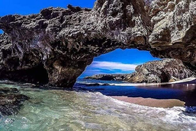 Hidden Beach - Marietas Islands - The Itinerary: What Can You Expect?