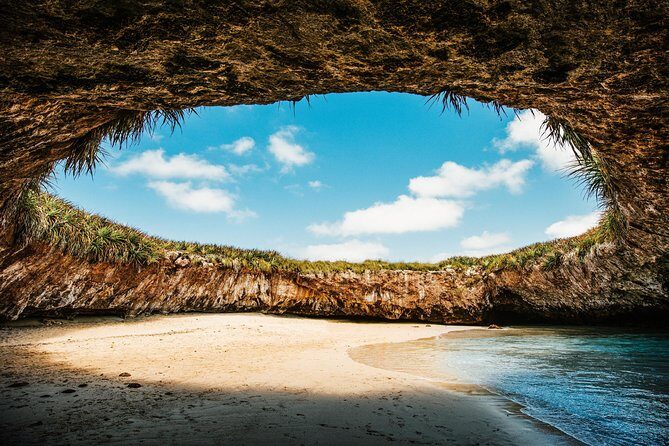 Hidden Beach - Marietas Islands - Food and Refreshments
