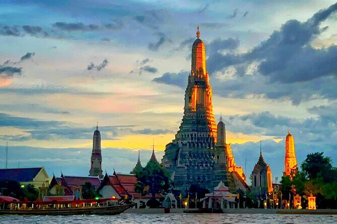 Hidden canal , Bangkok twighlight & temple - What Travelers Say