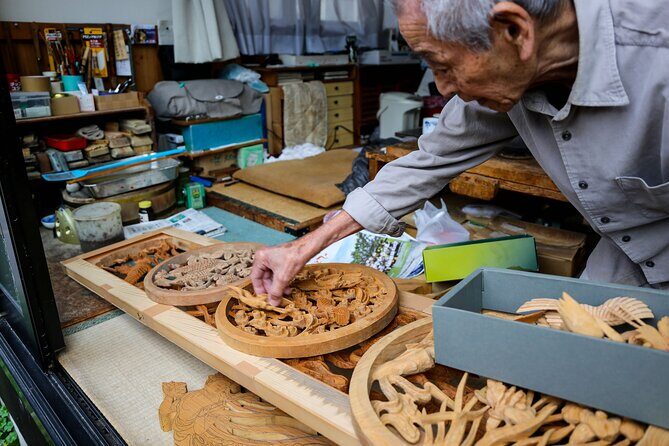 Hidden Craft Village and Nakasendo Historical Town Walking Tour - FAQ