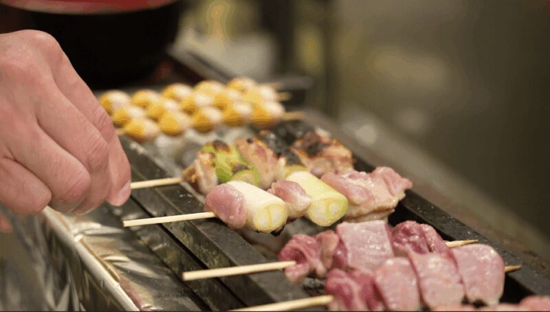 Hidden Gem Food & Drink Night Tour near Roppongi - Who Is This Tour Perfect For?