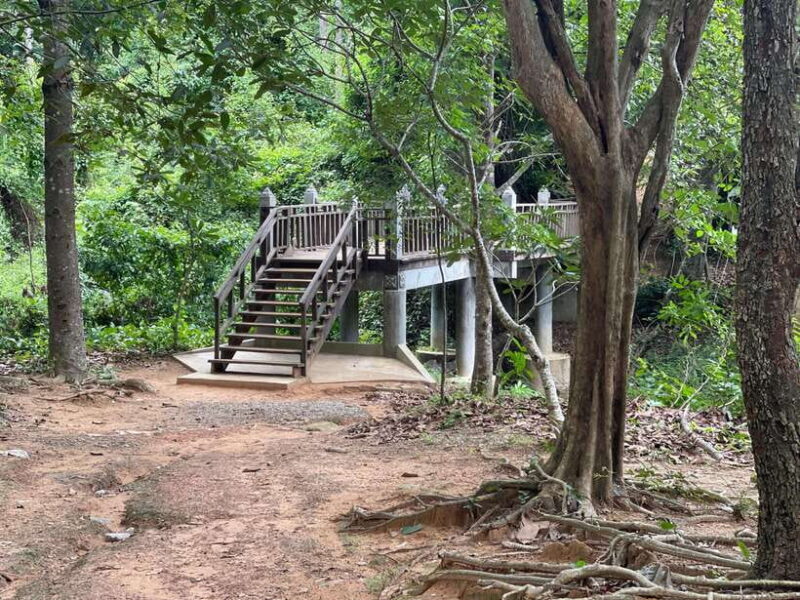 Hidden Gems of Cambodia: Kbal Spean and Banteay Srei Temple - What to Pack and Prepare