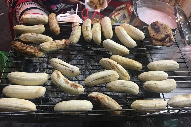 Hidden Gems Private Street Food by scooters with girl drivers. - Key Points