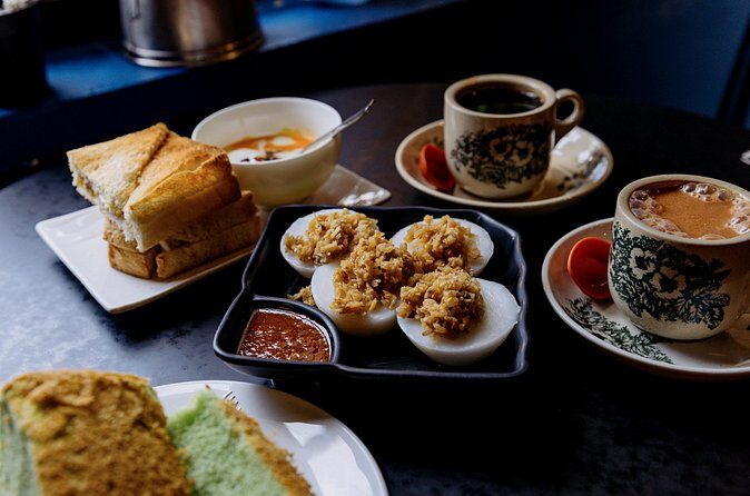 Hidden Hawker Gems Culinary Tour in Singapore - Authentic Experiences You Can Expect