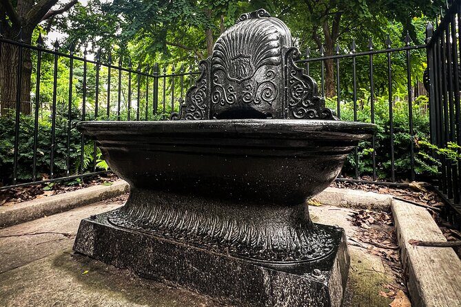 Hidden Toronto Walking Tour and Discover the City Quirky Secrets - Final Thoughts