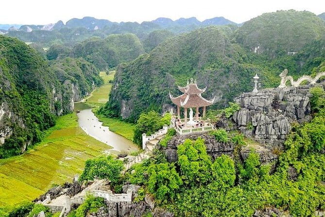 Highlight Ninh Binh Full Day Tour: Bai Dinh, Trang An, Mua Cave - A Deep Dive into the Ninh Binh Full-Day Tour