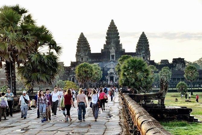 Highlight of Siem Reap Small Group Tour - Exploring the Itinerary in Depth