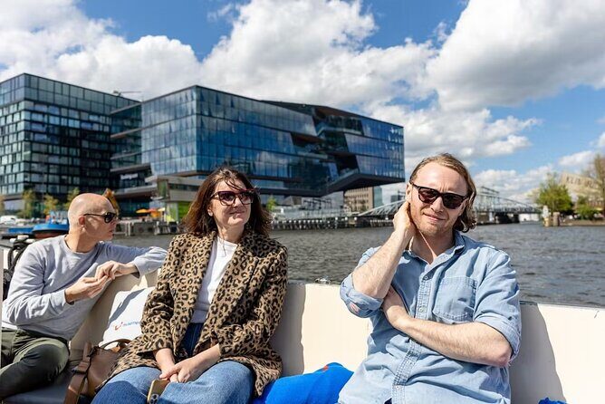 Highlights and Local Insights Canal Cruise Tour in Amsterdam - Who Will Love This Tour?