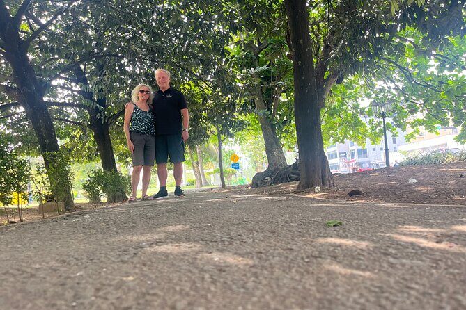 Highlights Colombo Day Tour With Afternoon HIGH TEA In Galle Face Hotel - FAQ