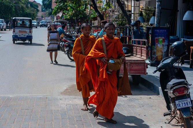 Highlights & Hidden Gems With Locals: Best of Siem Reap Private Tour - A Practical Look at the Tour