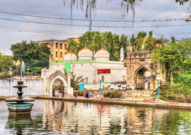 Highlights of Aurangabad (Guided Half-Day City Tour by car) - The Sum Up