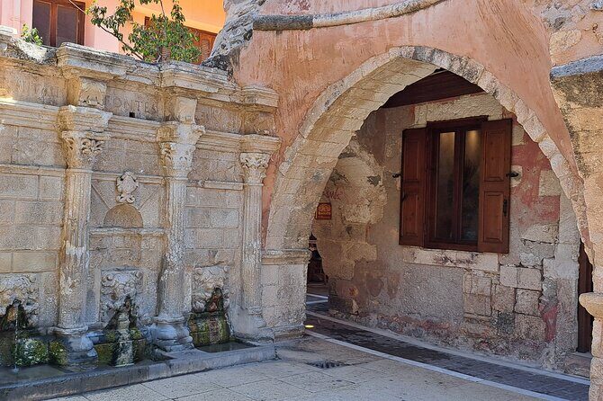 Highlights of Crete -2 Days Tour Knossos Lasithi Rethymno&Chania - FAQs