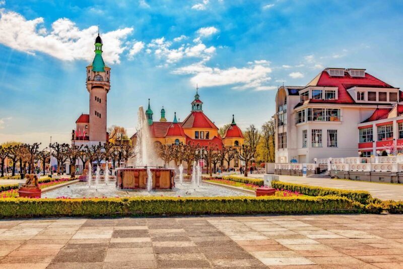 Highlights of Gdask, Gdynia and Sopot 1-day Private Tour - How the Tour Works: Logistics and Value