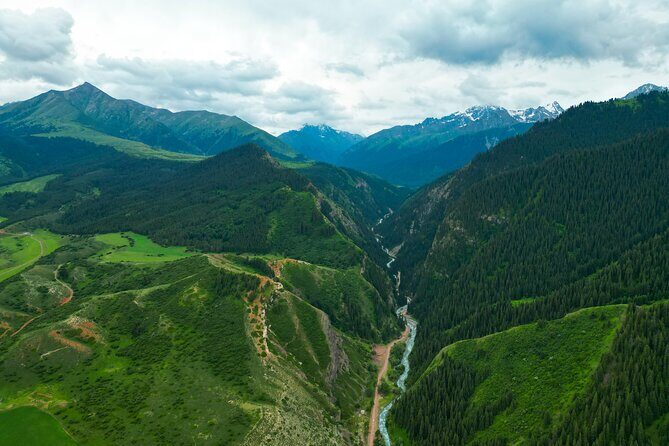 Highlights of Kyrgyzstan: 5-Day Nature, Lakes & Culture Tour - What Reviewers Say