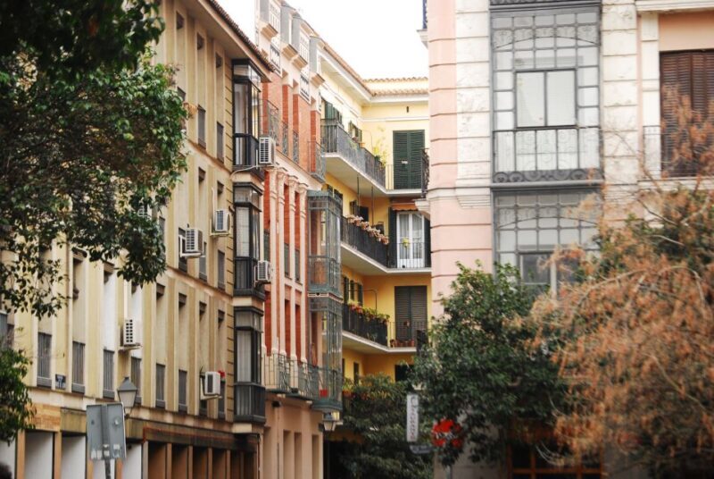 Highlights of Madrid: Walking Tour with Private Guide - Who Will Love This Tour?