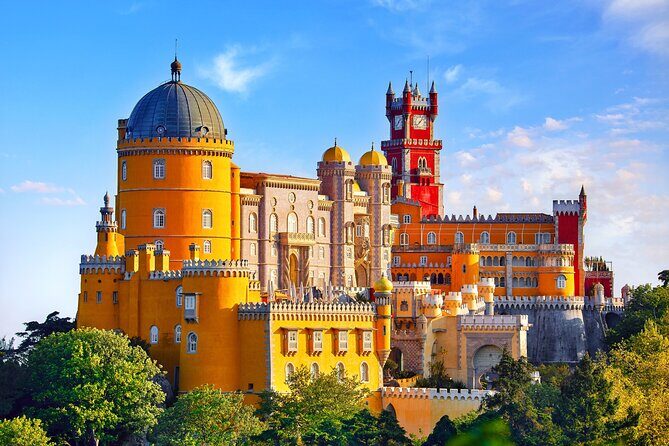 Highlights of Sintra & Lisbon, private experience (day-tour) - Key Points