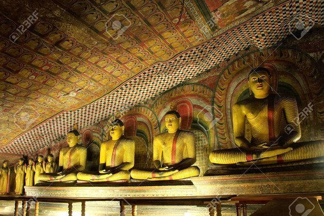 Highlights Of Sri Lanka- 7 Days Tour - Day 2: Marveling at Sigiriya and Polonnaruwa