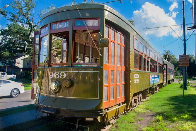 Highlights of the New Orleans Carrollton Neighborhood - Authentic Experiences and Local Insights