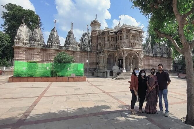 Highlights of Vadodara (Guided Half Day City Sightseeing Tour by Car) - Who Will Love This Tour?