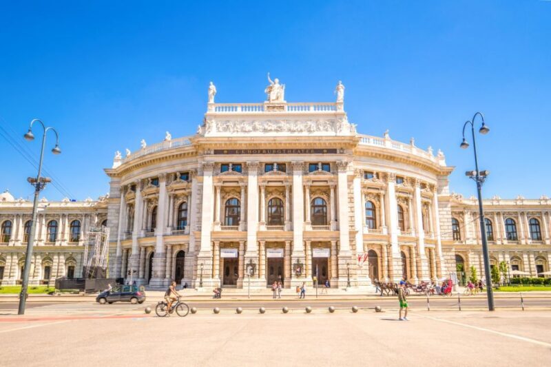 Highlights of Vienna: Private Bike Tour with Licensed Guide - What Past Travelers Say
