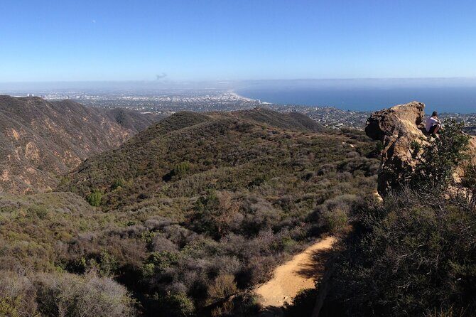 Hike in the Santa Monica Mountains - Exploring the Santa Monica Mountains: A Hidden Natural Escape from LA