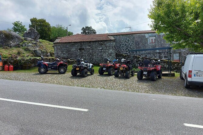 hike quad mountain altitude 825m / hike atv mountain altitude 825m - Key Points